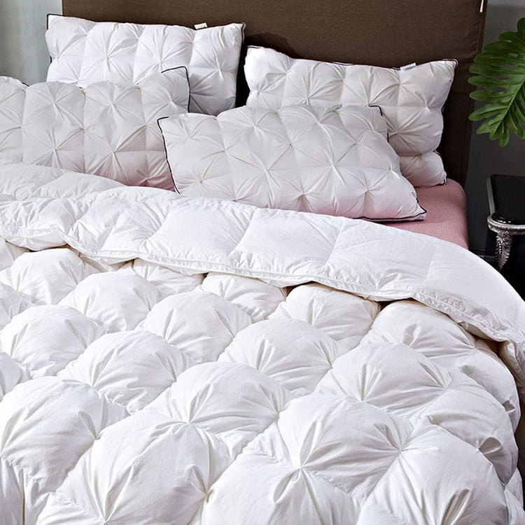 Signature 100% Goose Down Duvet Luxury Designer Bedding Set – Roomie Design