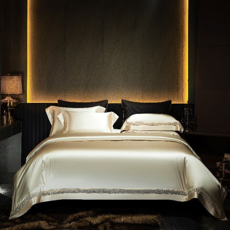 Annabelle Golden Lace Luxury Duvet Cover Set – Roomie Design