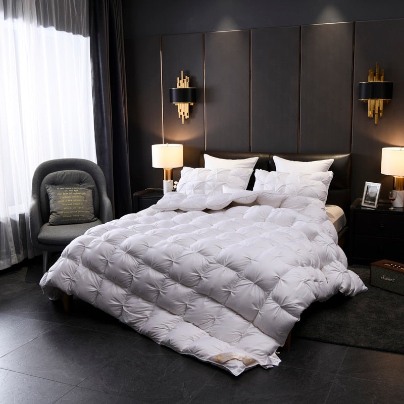 Signature 100% Goose Down Duvet Luxury Designer Bedding Set – Roomie Design