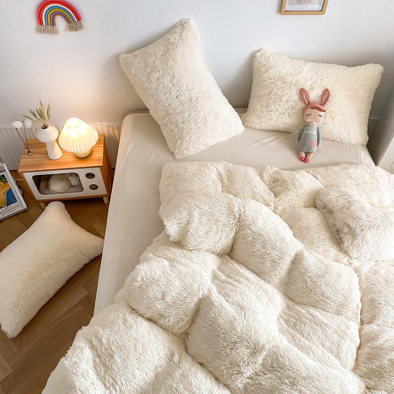 Roomie Design - Luxury Bedding of the Highest Quality